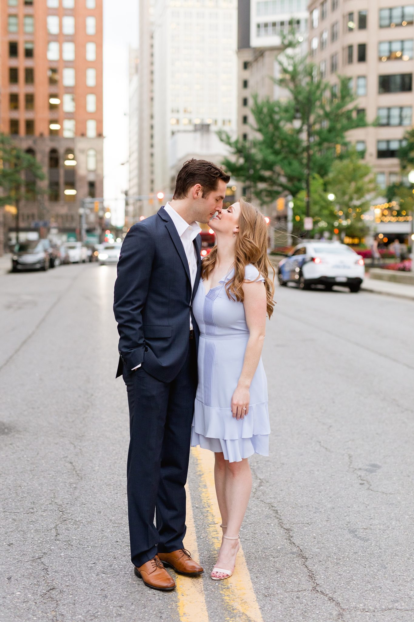 Jenna & Doug | Downtown Detroit Summer Engagement Session - Michigan ...